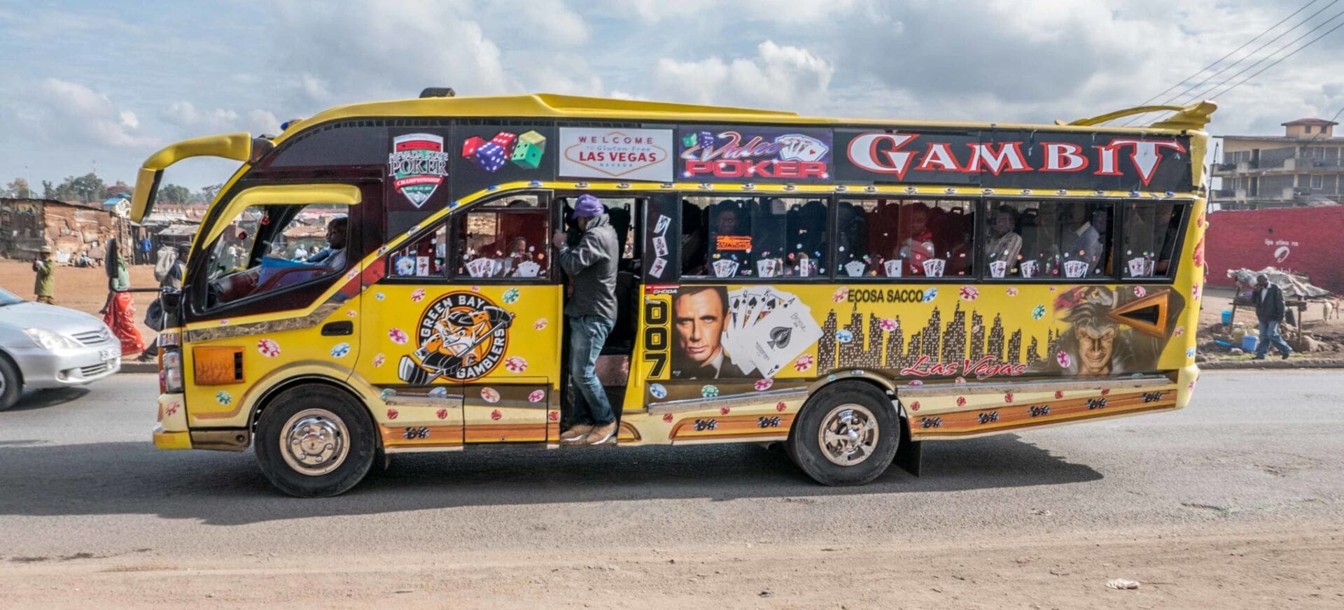 Matatu: la cultura del transporte en Nairobi · Wiriko